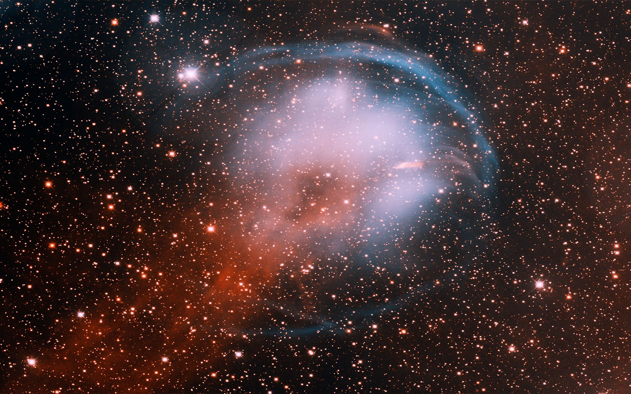 Radio Astronomers Discover a Cosmic Jellyfish – Astronaut Foods